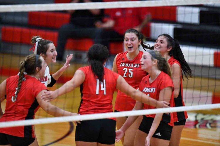 Girard shuts out Fitch in seventh straight-set victory of the year ...